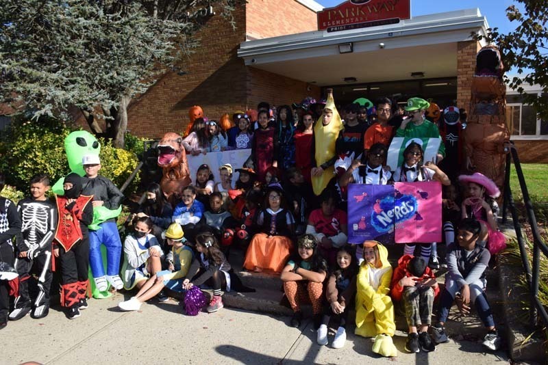Parkway Elementary School Celebrates Halloween in East Meadow | Parkway ...